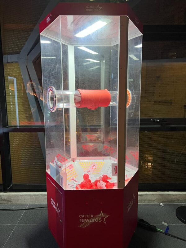 Hexagon Grab Wind Chamber Machine - Artcage Rent Sdn Bhd